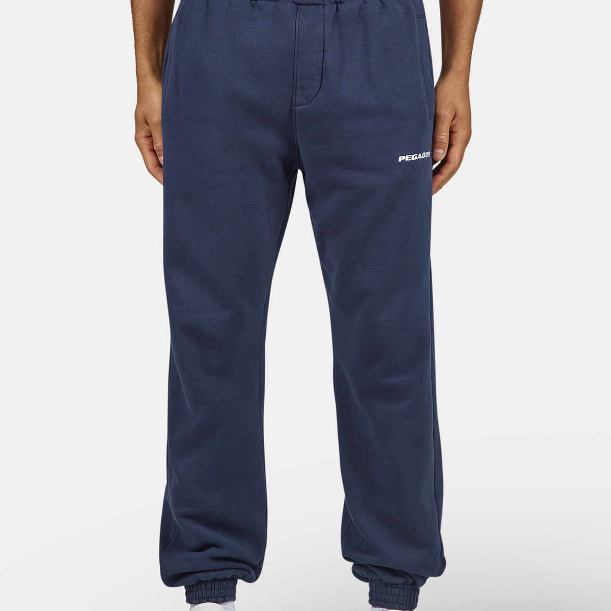 Logo Heavy Sweat Jogger Washed Indigo Navy White – PEGADOR®